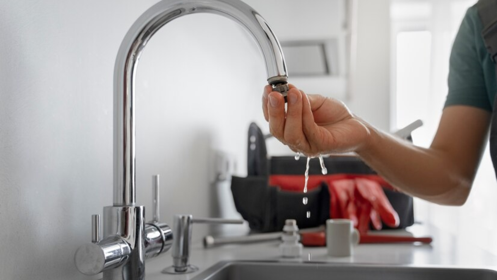 The Ultimate Guide To Choosing The Right Kitchen Faucet For Your Home ...