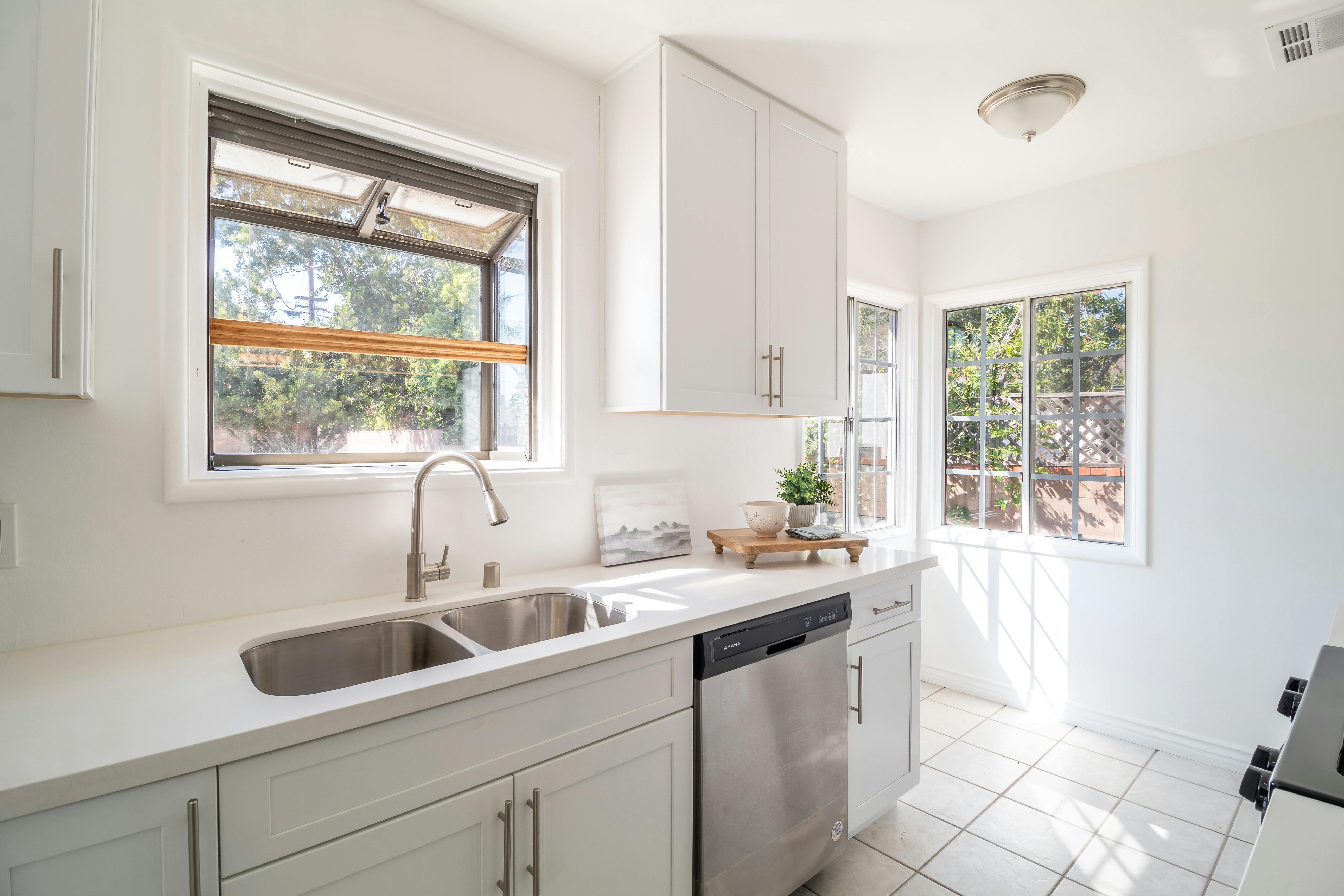 Smart Sinks: Redefining Modern Living – sinksandbowls.com.au