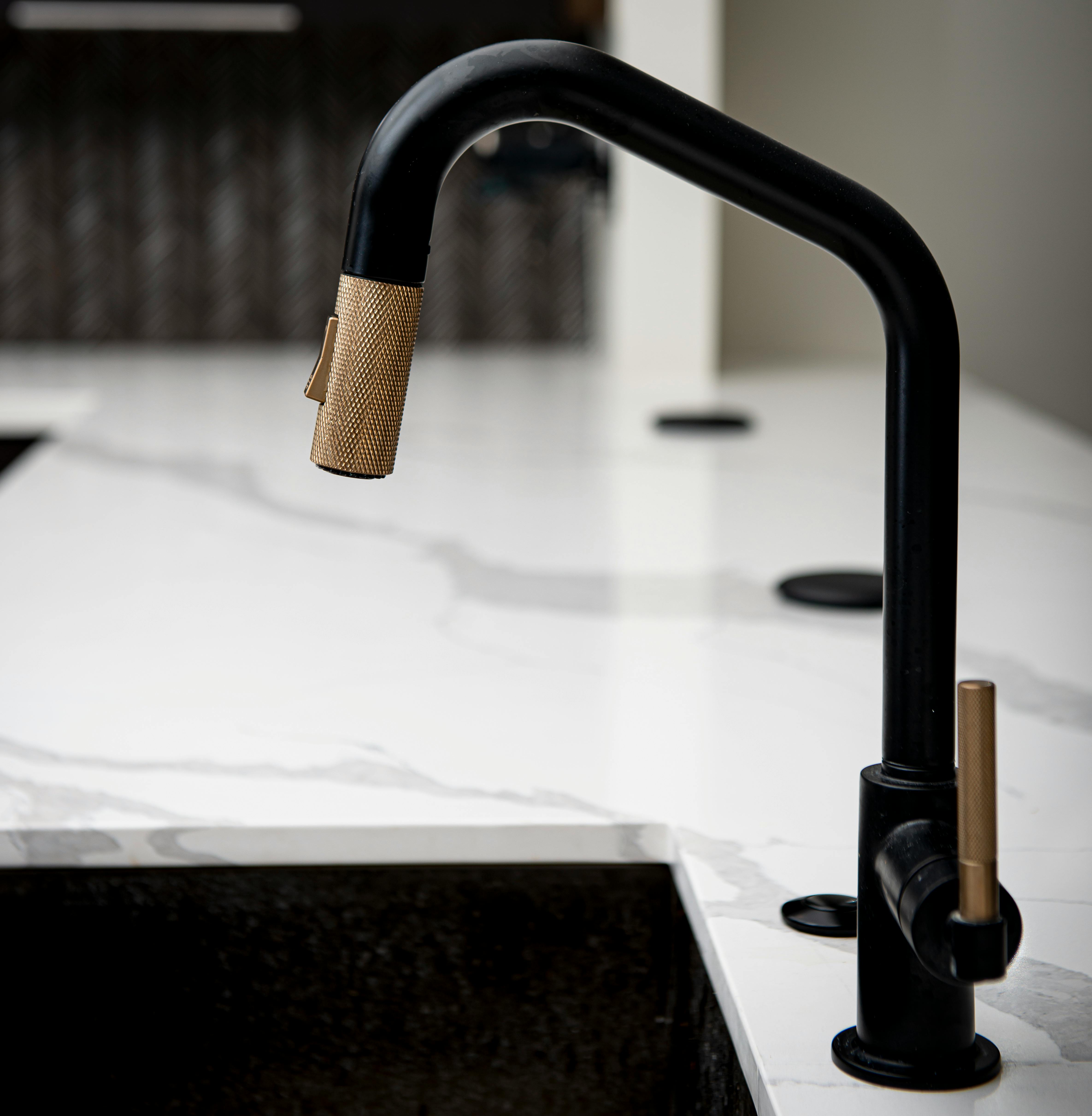 The Appeal of Black Kitchen Taps and Why They’re Trending ...